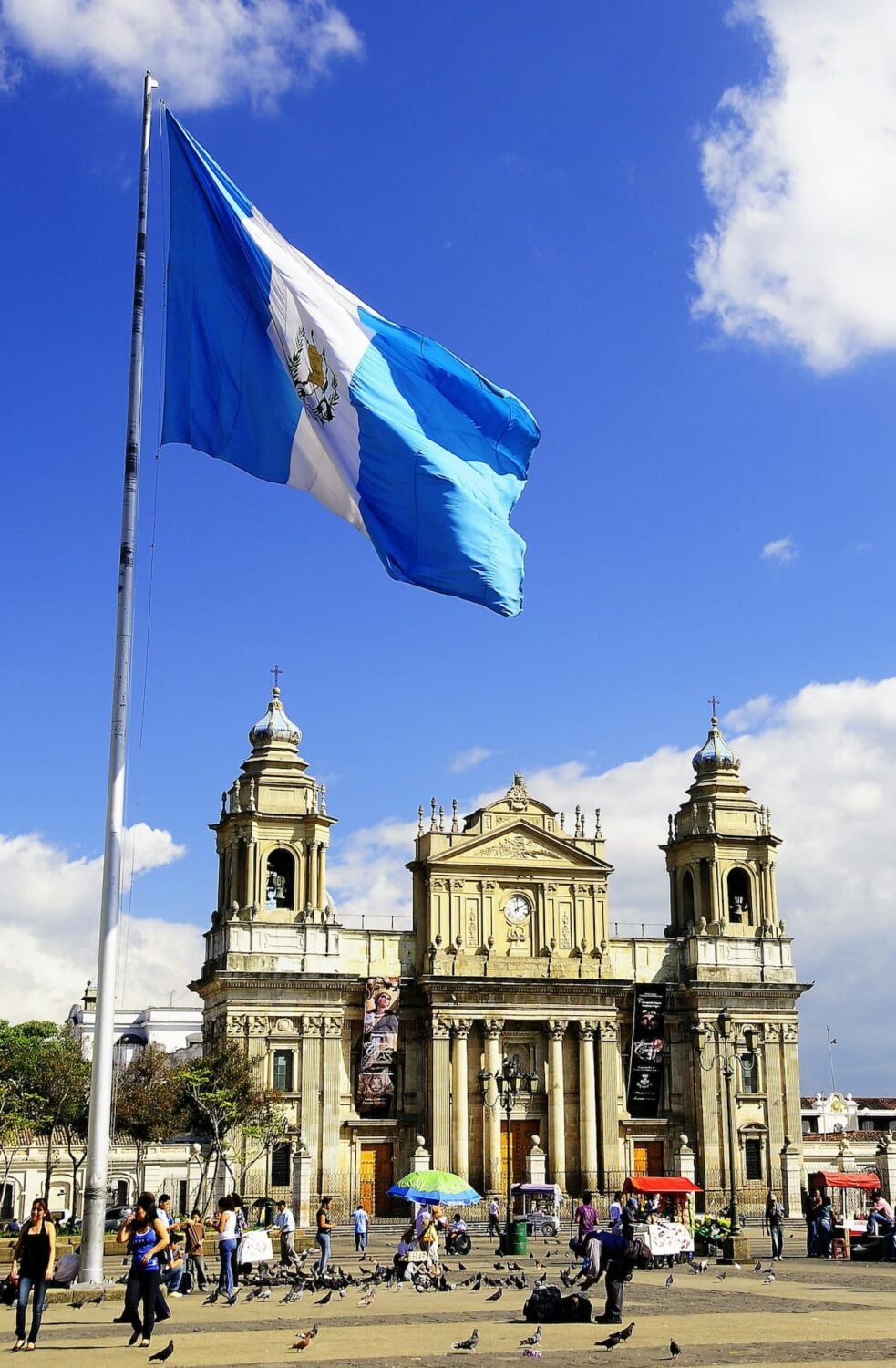 Acatenango Hike: The Ultimate Trail Guide - Uprooted Traveler