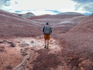 Bentonite Hills in Utah: Everything You Need to Know - Uprooted Traveler