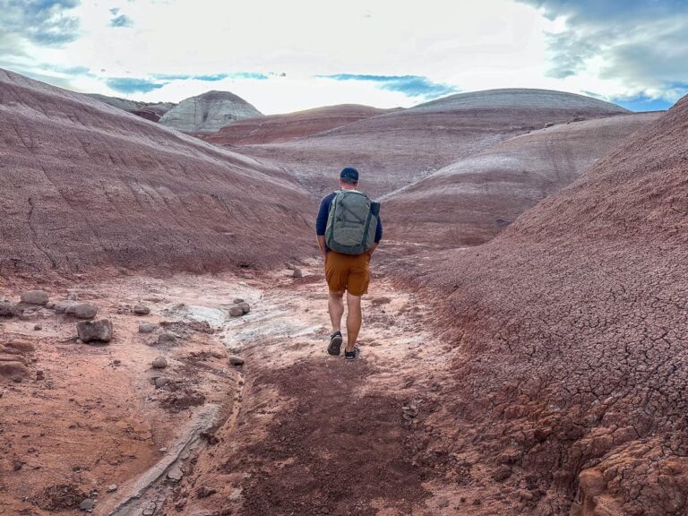 Bentonite Hills in Utah: Everything You Need to Know - Uprooted Traveler