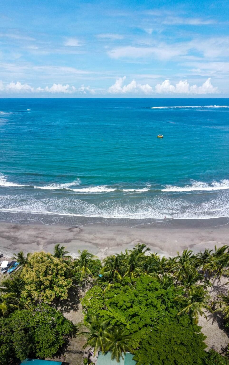 16 Best Beaches in Costa Rica - Uprooted Traveler