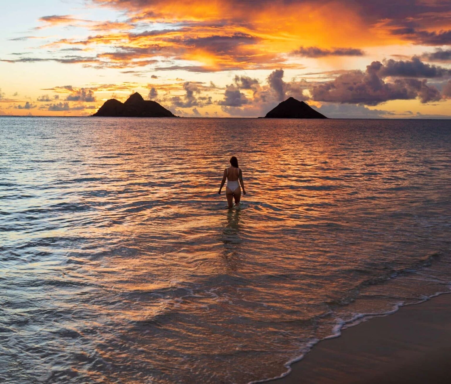 10 Best Beaches on Oahu: Everything You Need to Know - Uprooted Traveler