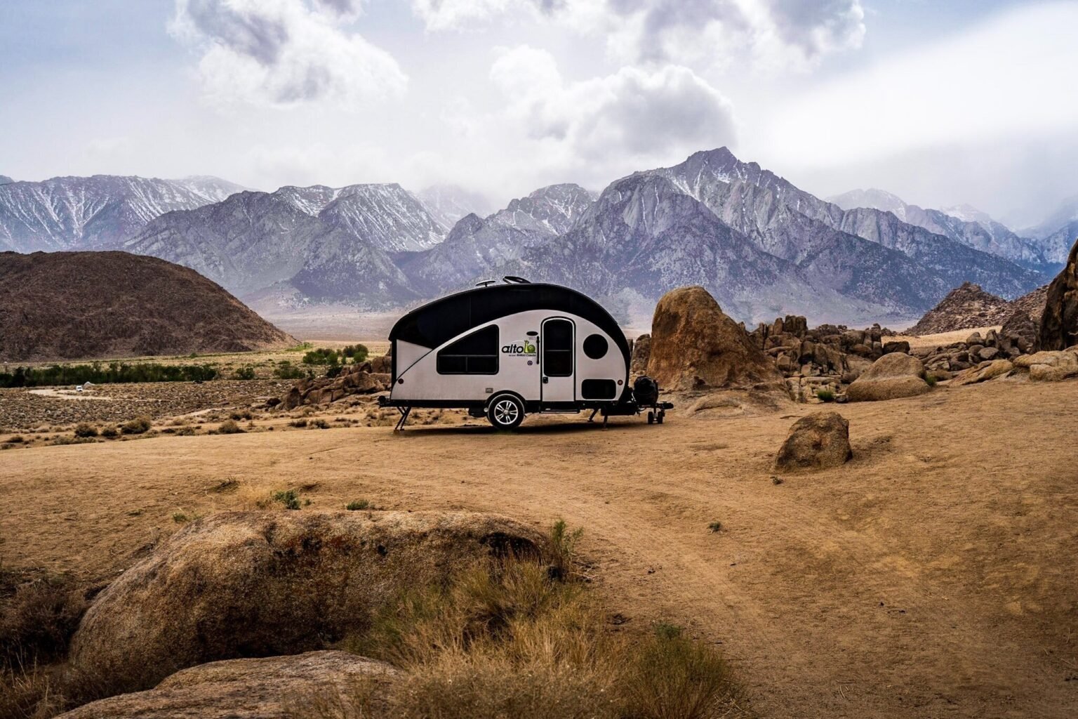 Alabama Hills Camping: Everything You Need to Know - Uprooted Traveler