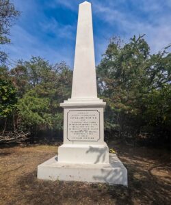 Captain Cook Monument Trail: Everything You Need to Know - Uprooted ...