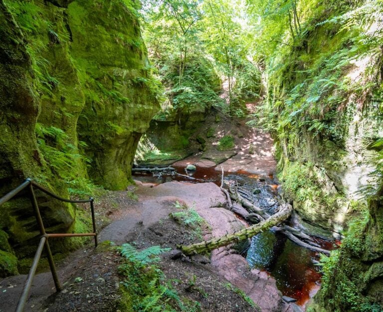 Devil's Pulpit: The Most Unique Hike in Scotland - Uprooted Traveler