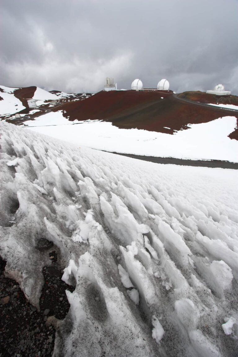 Does it Snow in Hawaii? Everything You Need to Know - Uprooted Traveler