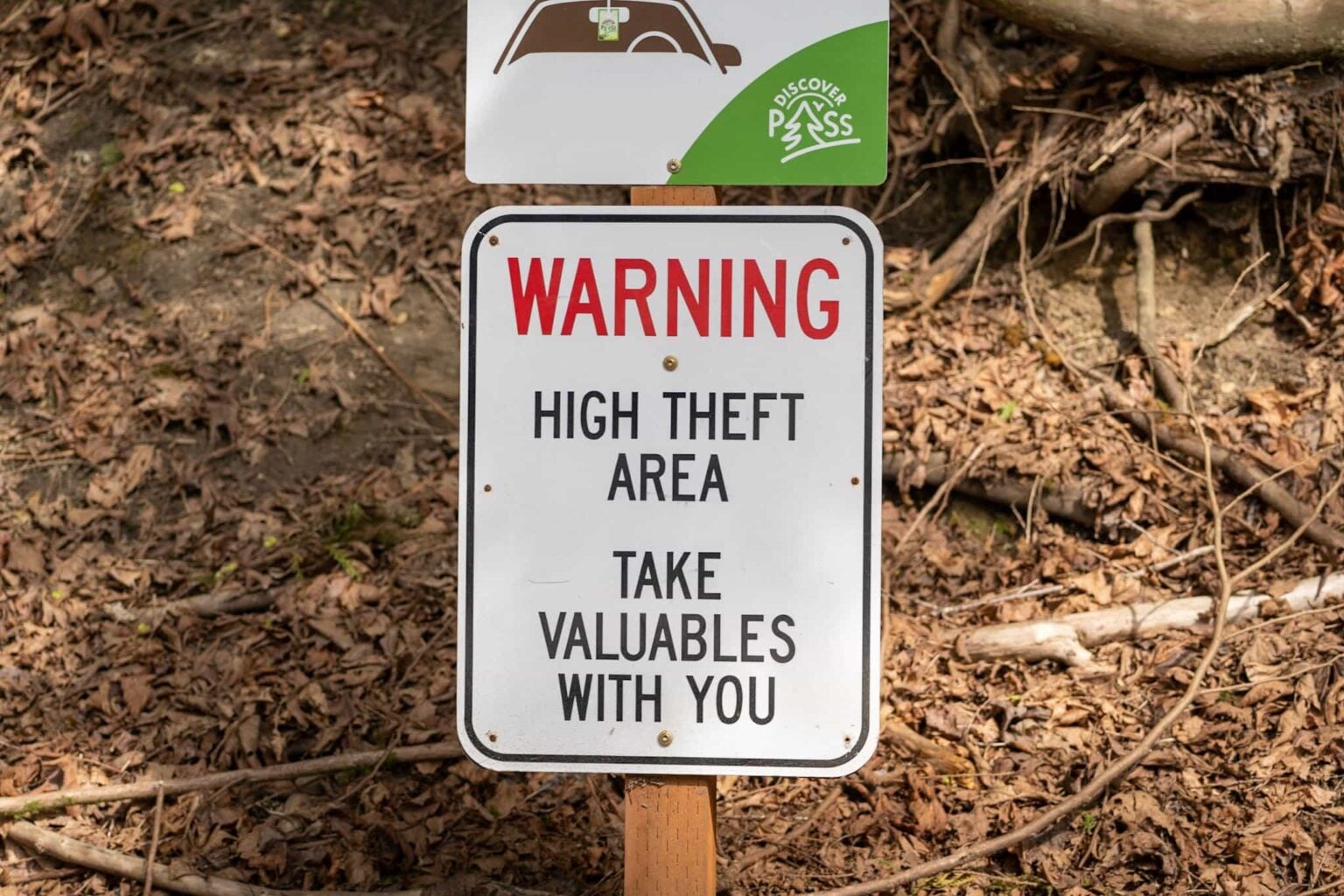 Fragrance Lake Trail: Everything You Need to Know - Uprooted Traveler