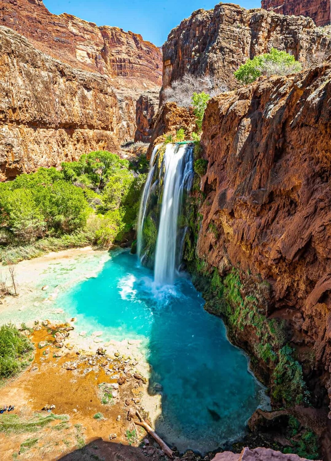 Havasu Falls Hike: Everything You Need to Know - Uprooted Traveler
