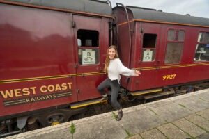 Jacobite Express: How to Ride the Hogwarts Express Train in Scotland ...