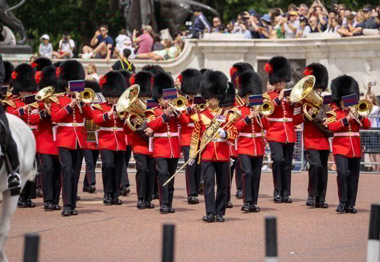 One Day in London: The Perfect Itinerary [2026] - Uprooted Traveler