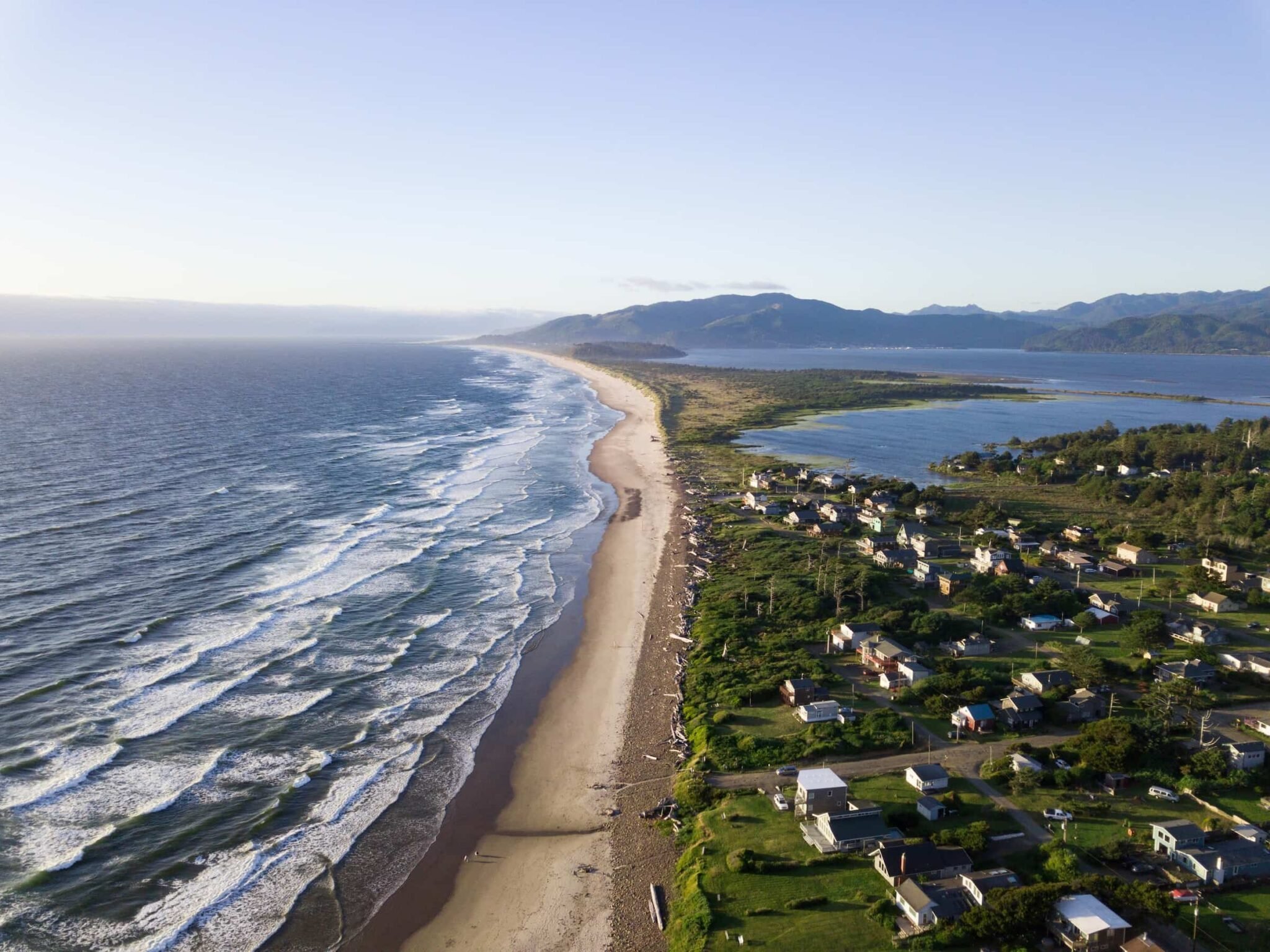 17 Oregon Coast Towns to Add to Your Road Trip Bucket List in 2025 ...