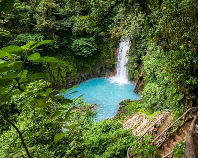 10 Incredible Rio Celeste Tours to See Costa Rica's Most Jaw-dropping Waterfall - Uprooted Traveler