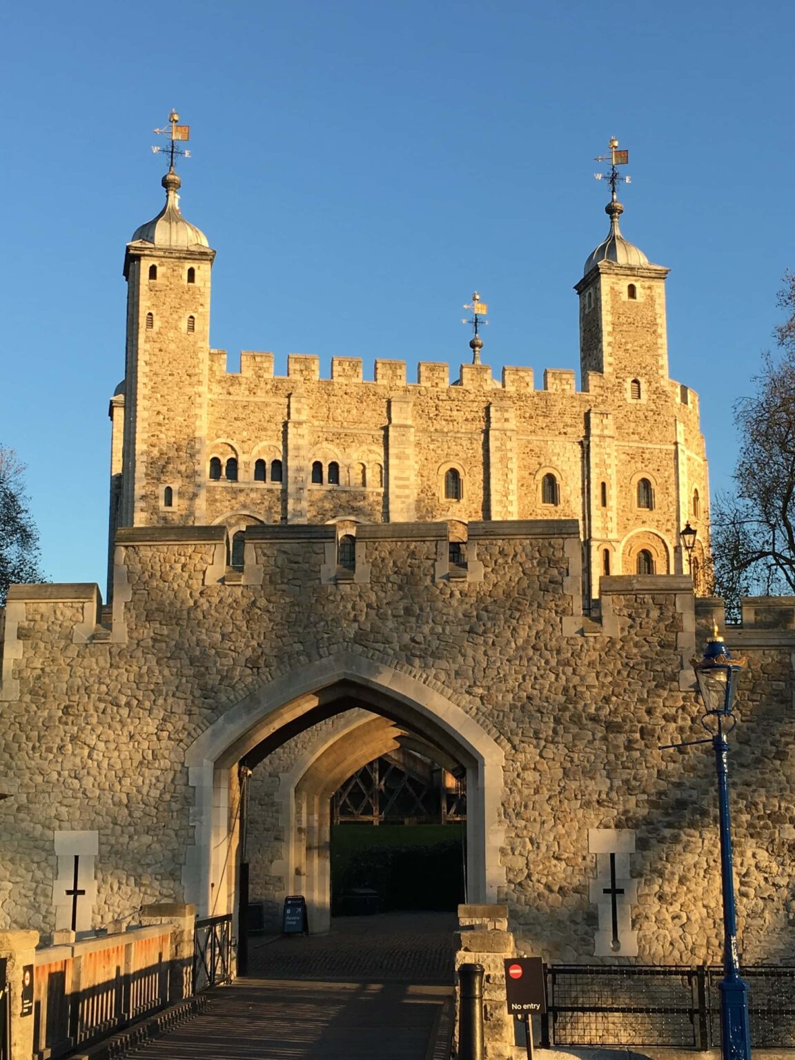 Visiting the Tower of London: A Complete Guide for 2026 - Uprooted Traveler