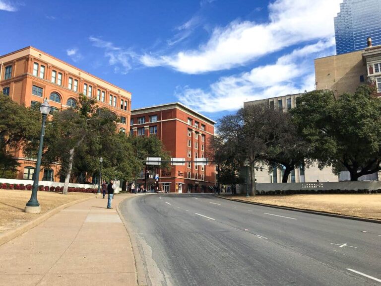 14 Incredible Places to Visit During the Winter in Texas - Uprooted ...