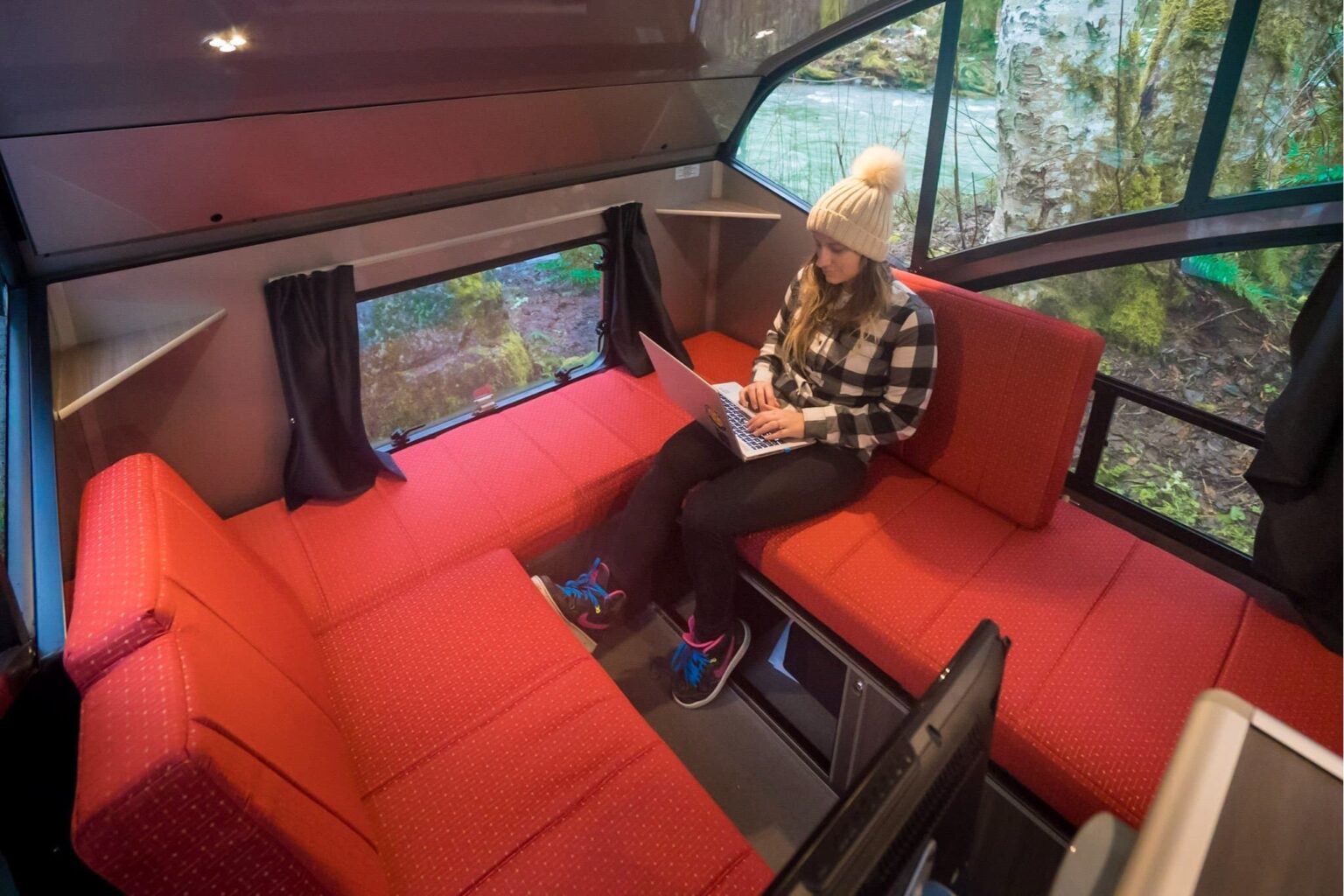 Working from Your RV: Everything You Need to Know About Making Working ...